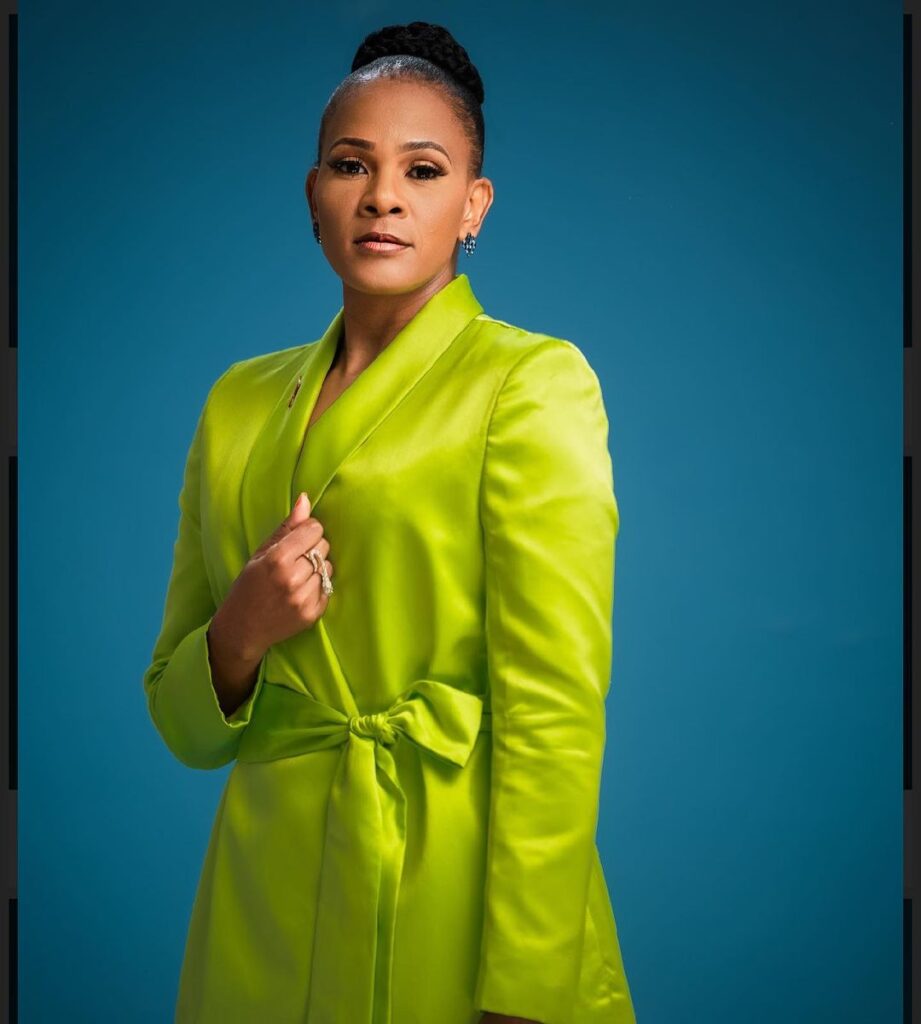 Akhona Makalima : Les images privées de l'arbitre sud africaine