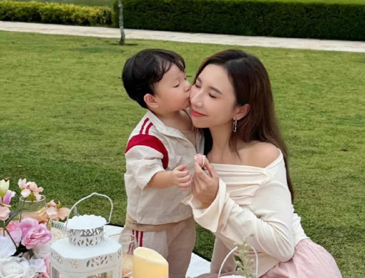 Terrible nouvelle pour Jasmine Yong : Son fils de 2 ans est mort par noyade